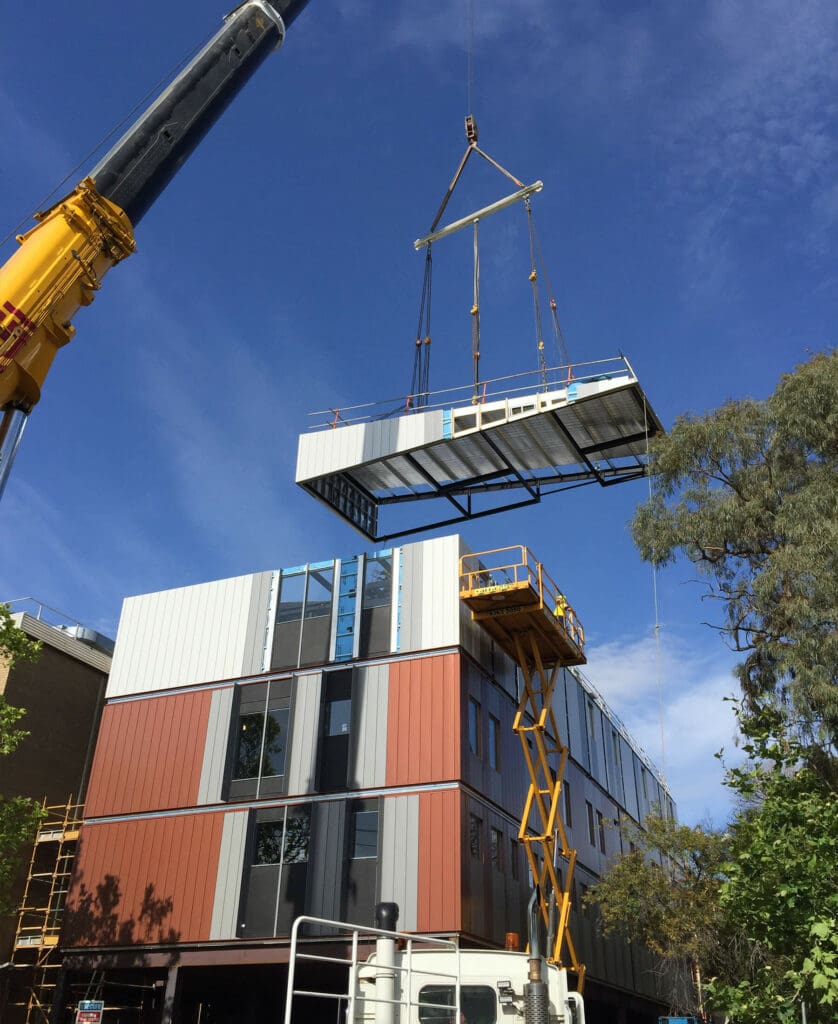 The Avenue Hospital Extension - Modscape + Modbotics