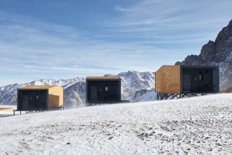 Modular Luxury at Tenir Eco Hotels | Modscape + Modbotics